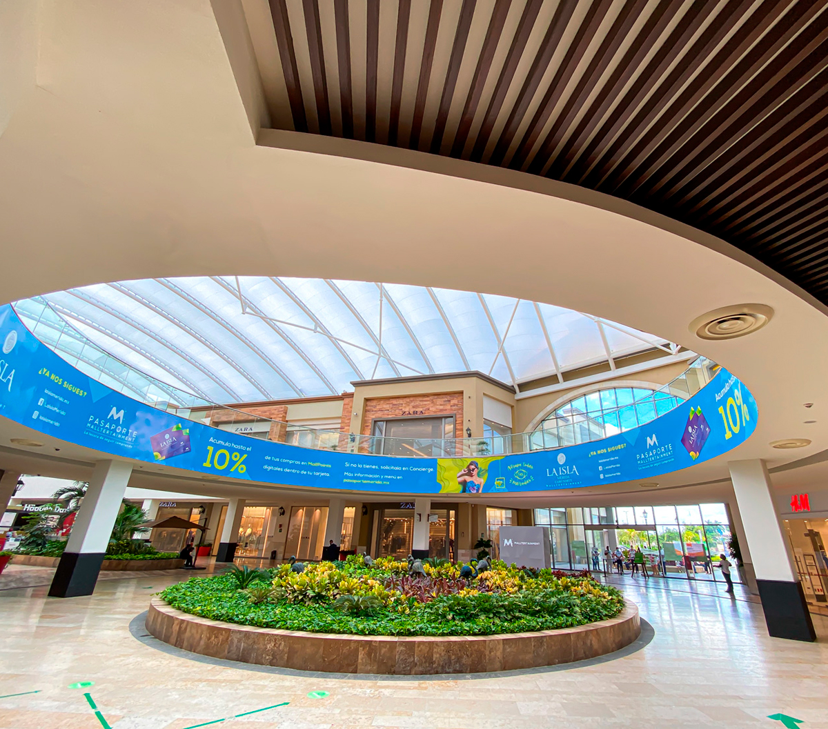 La Isla Mérida Malltertainment